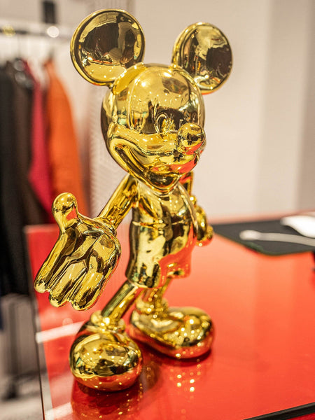 Statue Golden Mickie – Maceoo