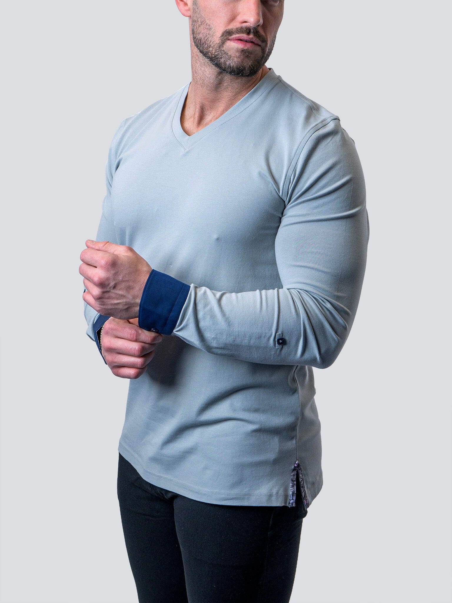 V-Neck Edison Soft Grey – Maceoo